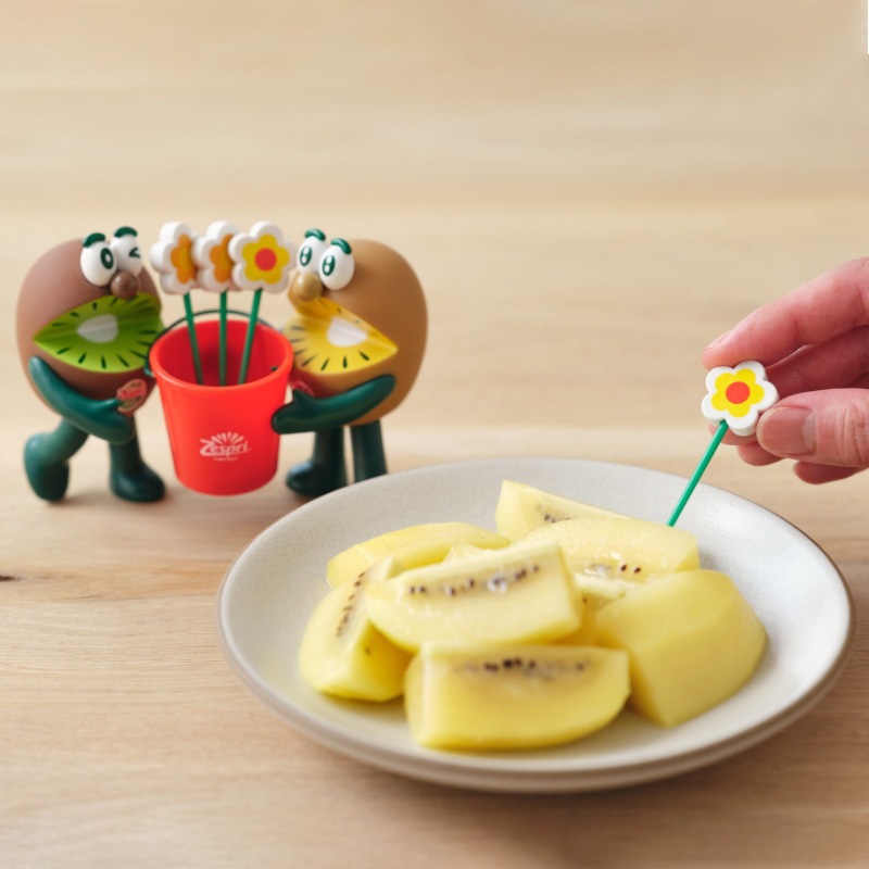 GLOW 2023年9月号 | 商品カテゴリ一覧,宝島社公式商品 | | 宝島チャンネル