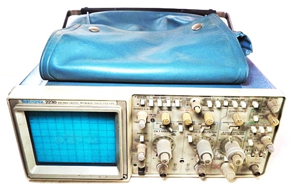 Tektronix 2230 Digital storage oscilloscope | Measuring instrument ...