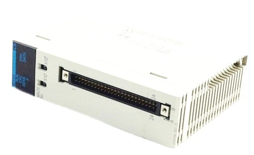 OMRON CS1W-NC133 Programmable controller C200HW series for the position ...
