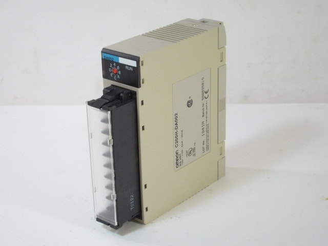 OMRON C200H-DA002 The analog output unit for programmable controller ...