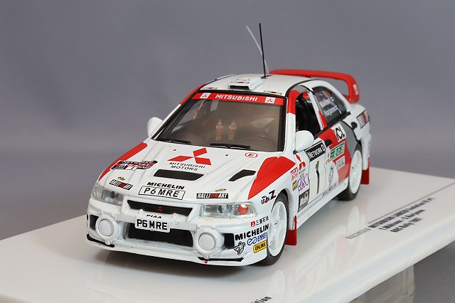 イクソ 1/43 三菱 ランサー エボリューション IV 1997 RAC ラリー 6位 #1 T.マキネン/S.ハルヤンネ (RAC 25 ...