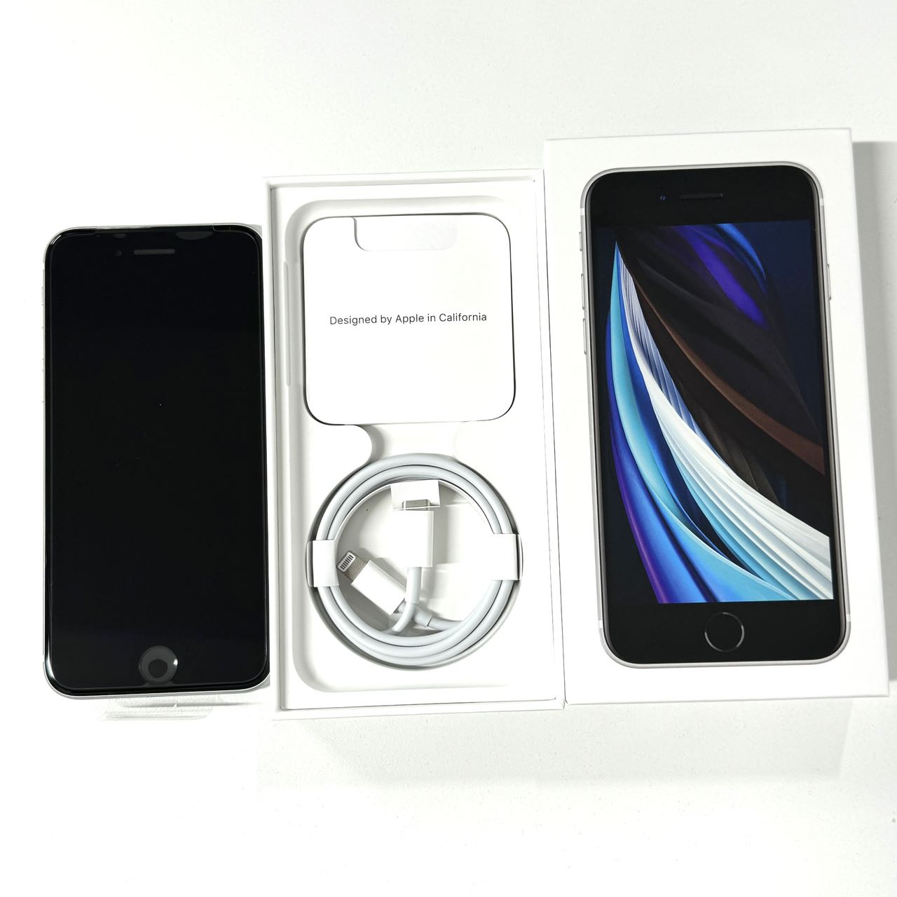 「アウトレット未使用品」iPhone SE 2 128GB SIMフリー [ホワイト] 電池100％ MHGU3J/A iPhone SE第二世代 | スマートフォン,iPhone ...