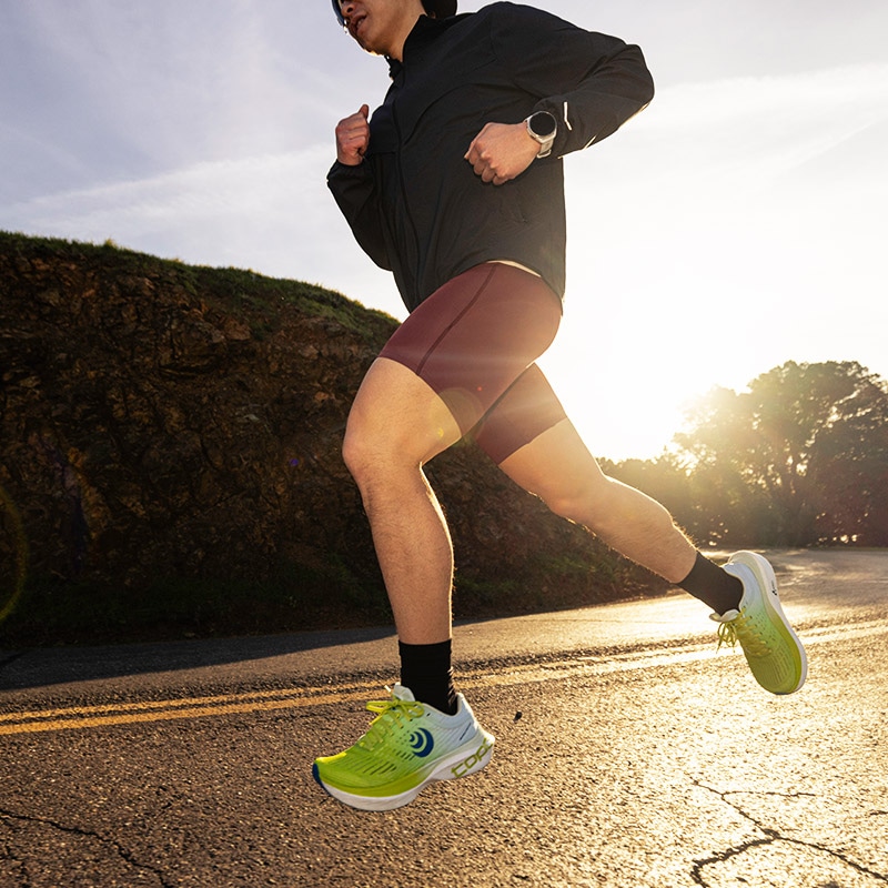 SPECTER 2 | Topo Athletic/トポアスレティックオフィシャルサイト｜スポーツシューズ