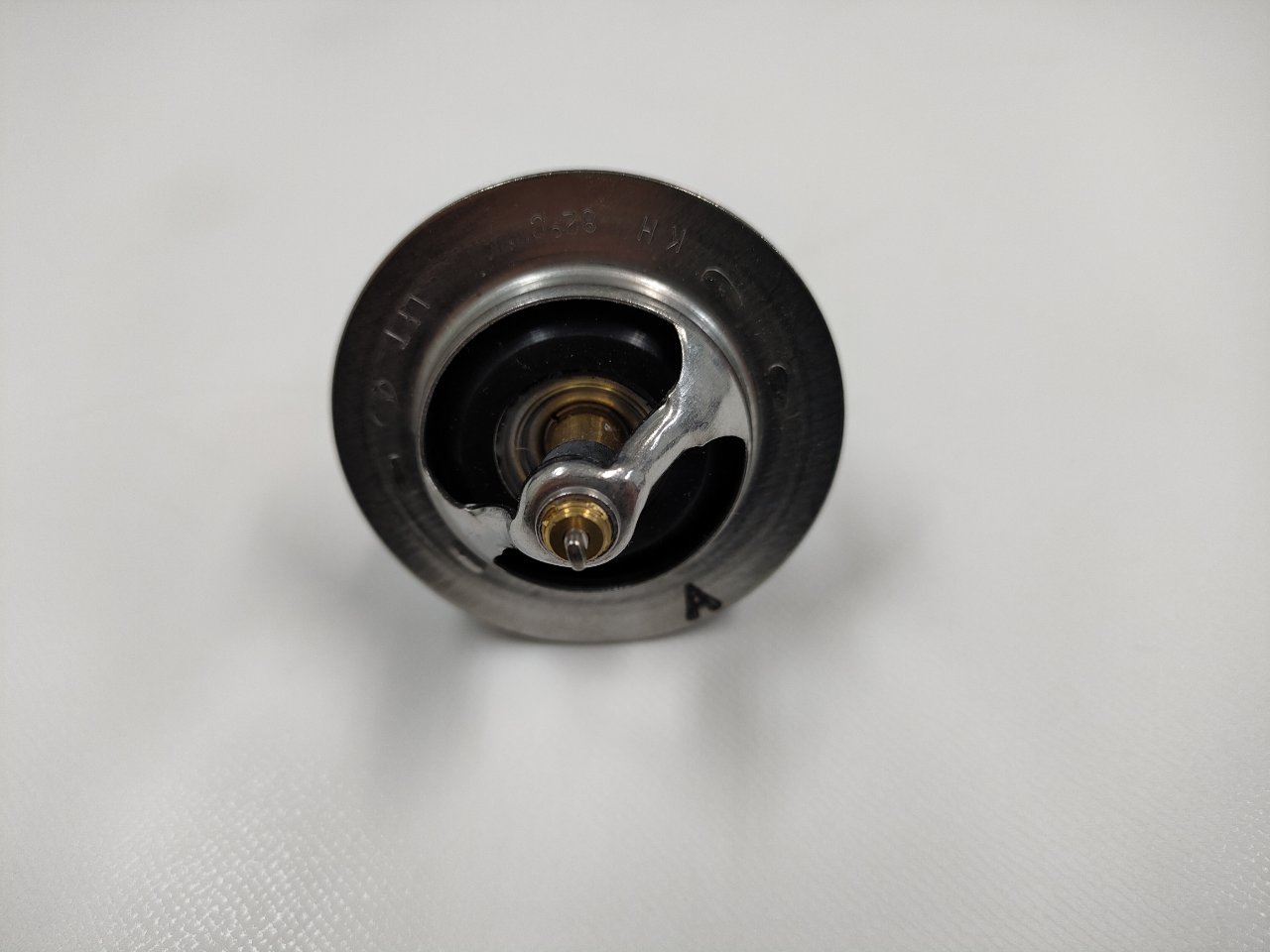 25510-42010】サーモスタットAssy D4CB用