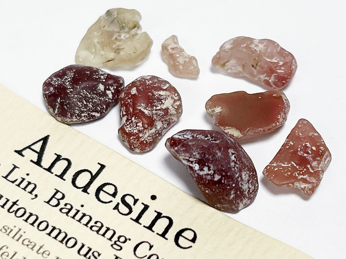 アンデシン(中性長石) の商品一覧| 天然石・水晶・鉱物原石専門店 【The Stone of WAKOU