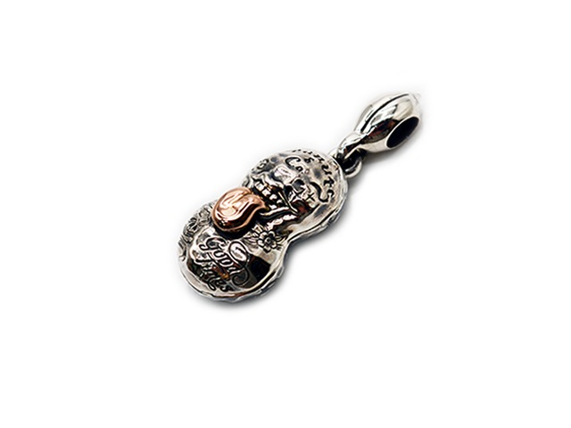 【Peanuts&Co/ピーナッツカンパニー】「Medium Tattoo Bero Peanuts Pendant Top/ミディアムタトゥーベロピーナッツペンダントトップ ...