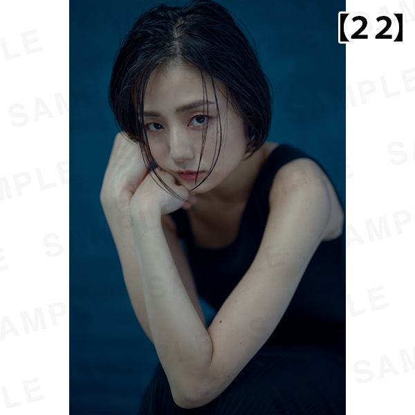 片山萌美-MOEMI♡｜WALL DECOR カジュアル A4サイズ（全6種） | 片山萌美写真展【MOEMI♡】 | WONDER ...