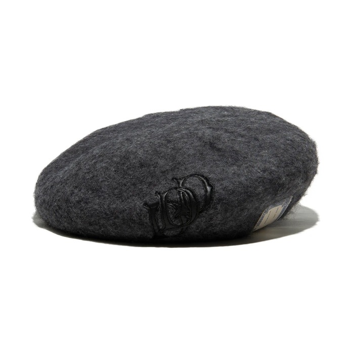 LEATHER WAPPEN FLUFFY BERET | H.W.DOG,BERET | WESTERN RIVER ONLINE STORE