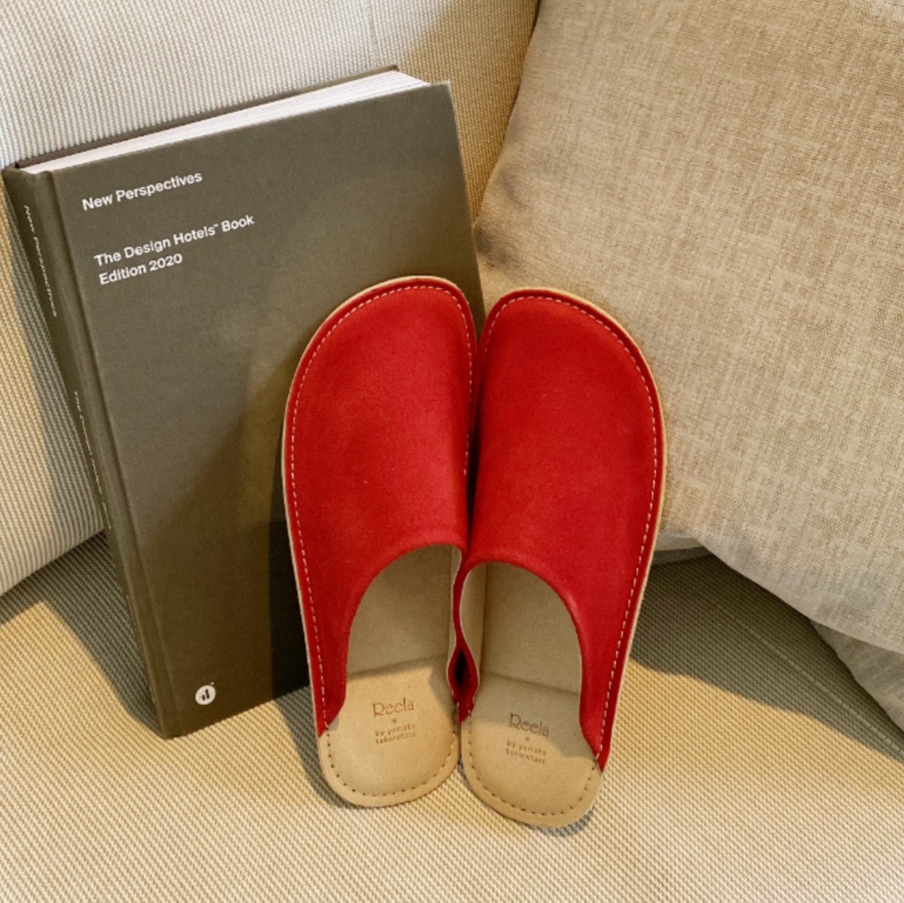 Reela ベロアレザー RED(レッド)