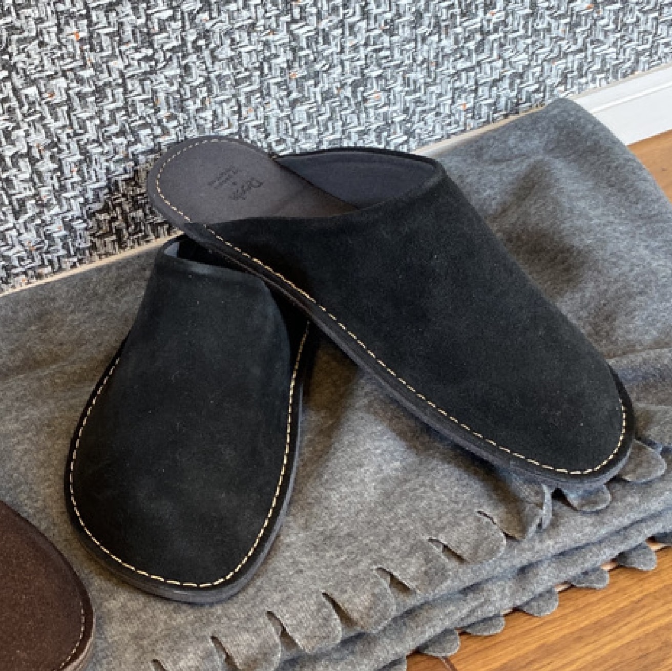 Reela ベロアレザー BLK(ブラック)