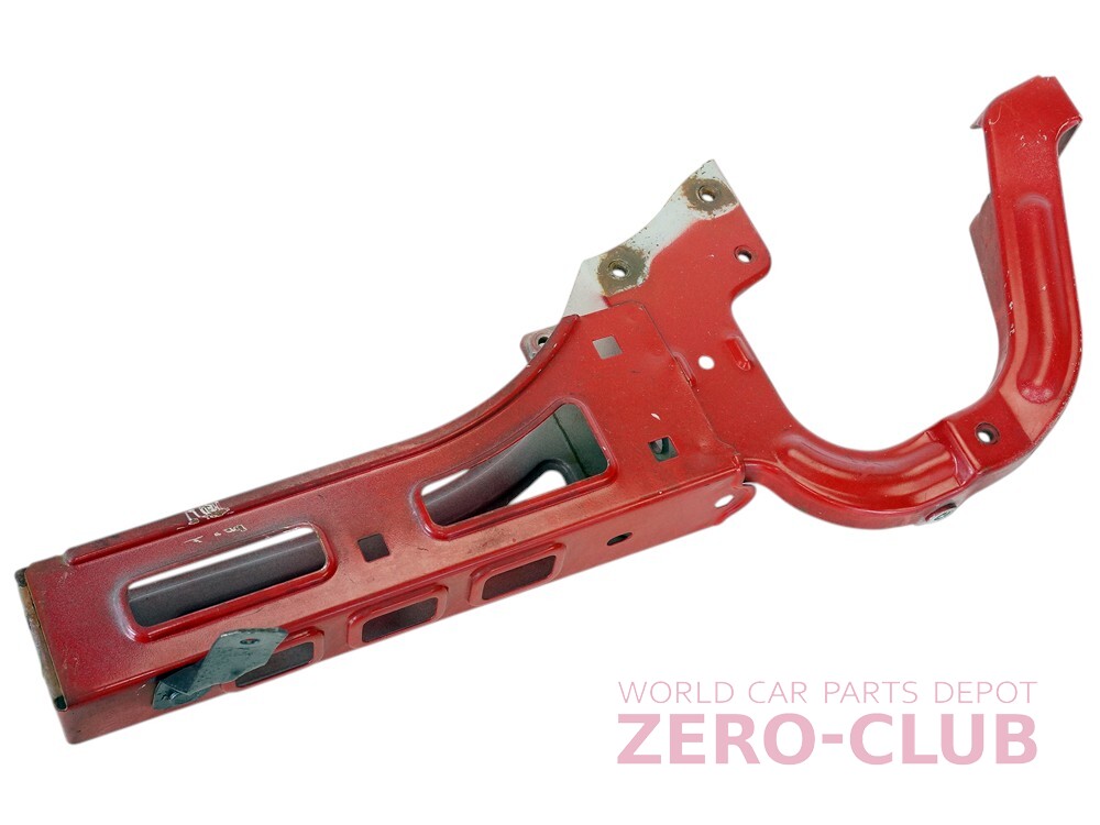 『アルファロメオ 156用/純正 フロントフェンダーサポート 左側 アルファレッド』【20-16554】 | アルファロメオ,156,外装関係 | ZERO CLUB PRO